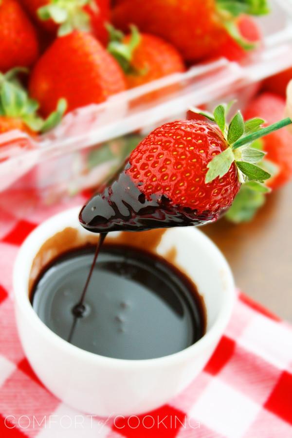 Homemade Chocolate Syrup – The Comfort of Cooking