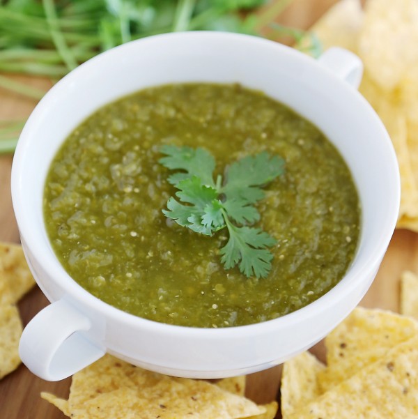 Hatch Green Chile Salsa Verde - The Comfort of Cooking