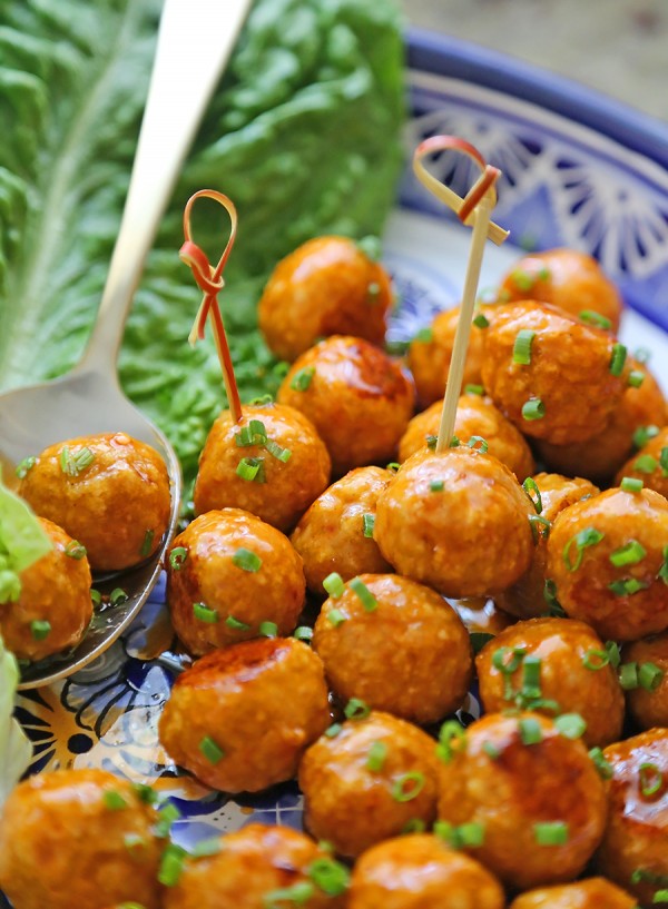 Firecracker Chicken Meatballs - The Comfort of Cooking