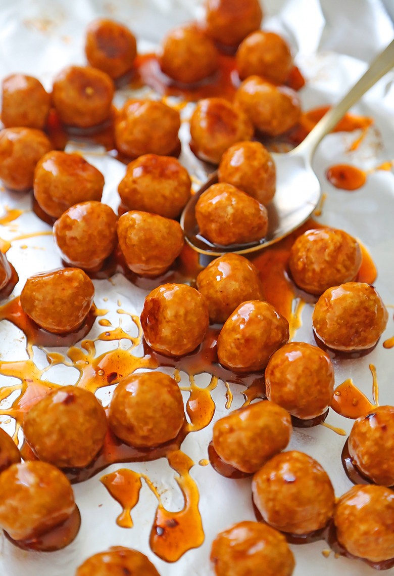 Firecracker Chicken Meatballs - The Comfort of Cooking