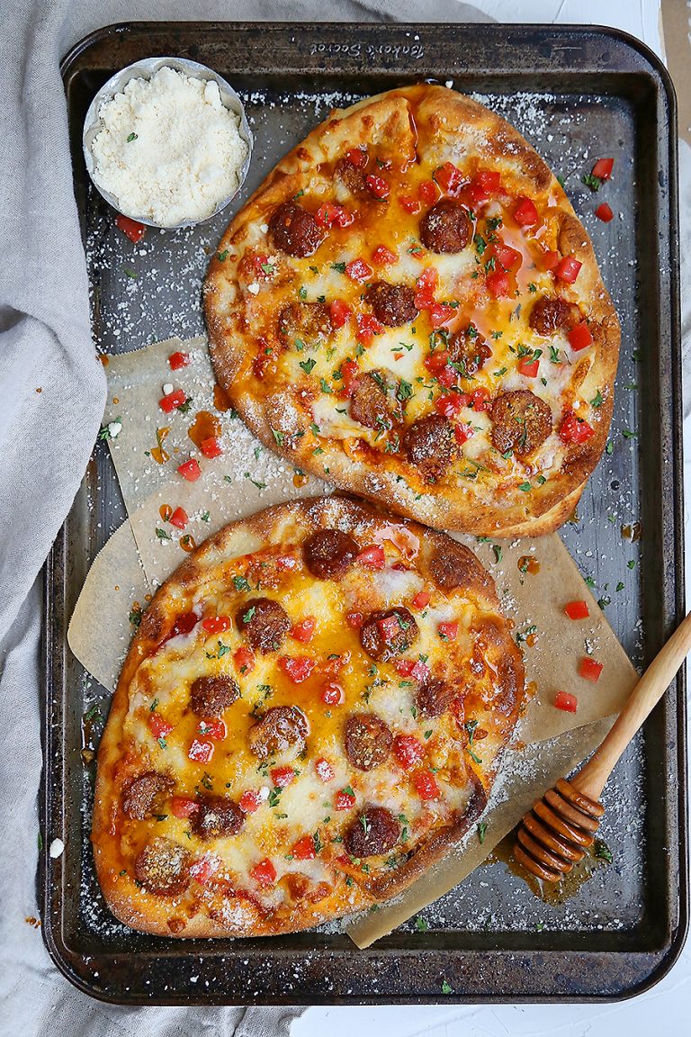 Meatball Flatbread Pizzas – The Comfort of Cooking